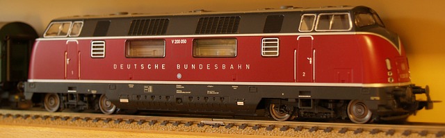 Model Train V200 Diesel Locomotive - Free photo on Pixabay