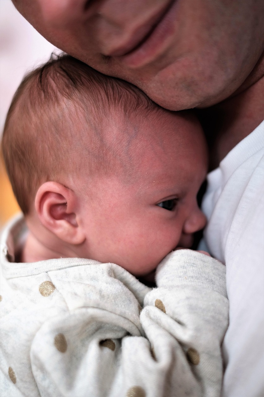 Father Newborn Family - Free photo on Pixabay