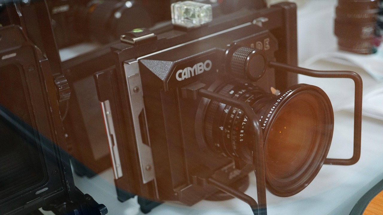 The Reflected Decorated Camera Old - Free photo on Pixabay - Pixabay