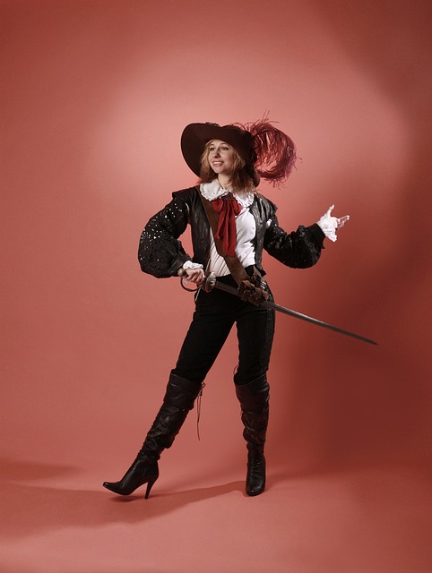 3,000+ Free Three Musketeers & Three Images - Pixabay