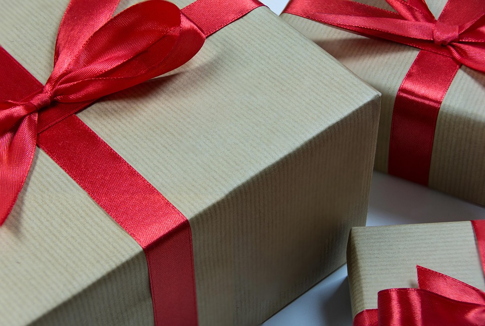 Gift Present Package - Free photo on Pixabay
