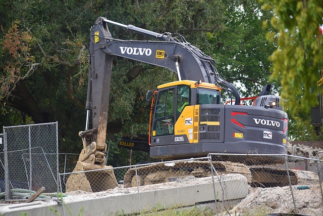Volvo Excavator Bulldozer Digging - Free photo on Pixabay - Pixabay