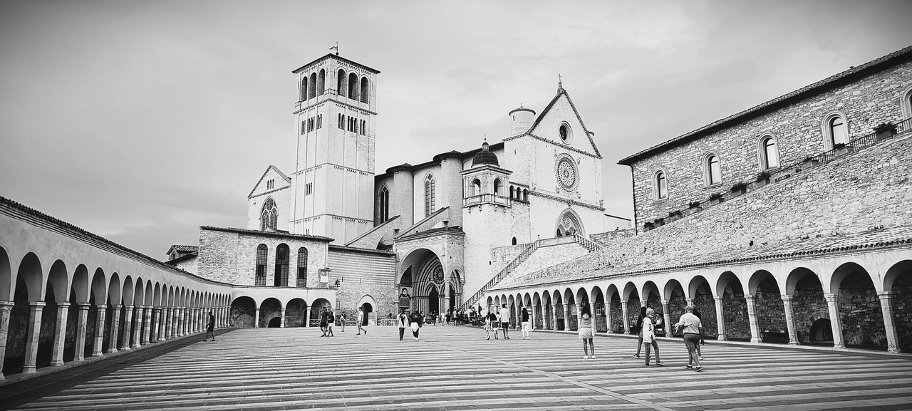 Church Basilica Structure - Free photo on Pixabay