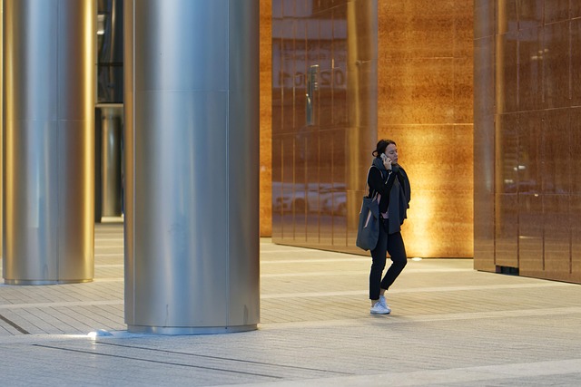 Building Woman Walking - Free photo on Pixabay - Pixabay