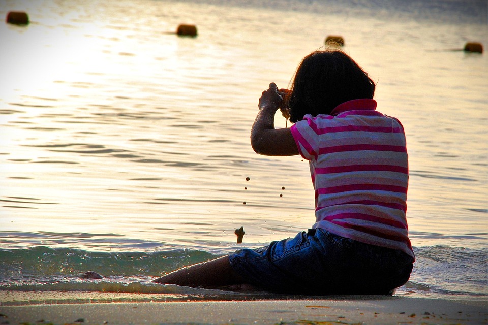 Kind Strand Sonnenuntergang - Kostenloses Foto auf Pixabay - Pixabay