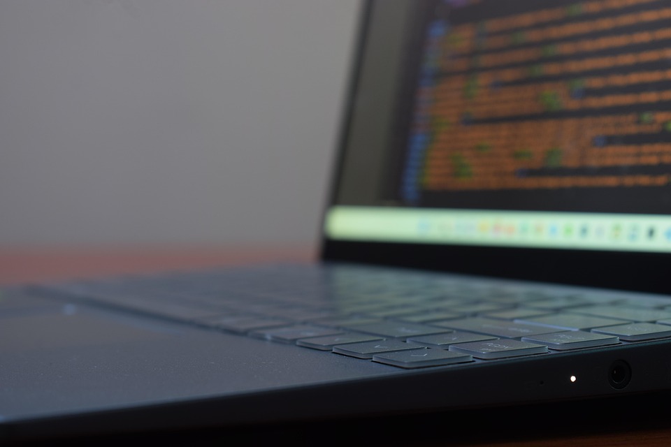 Laptop Keyboard Programming - Free photo on Pixabay