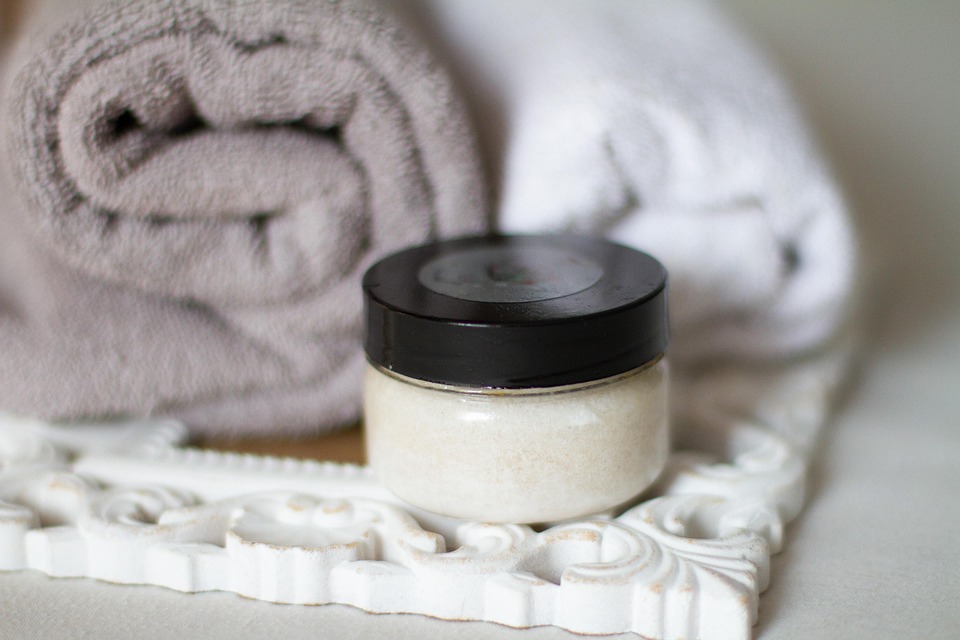 Body Cream Care Cosmetology - Free photo on Pixabay