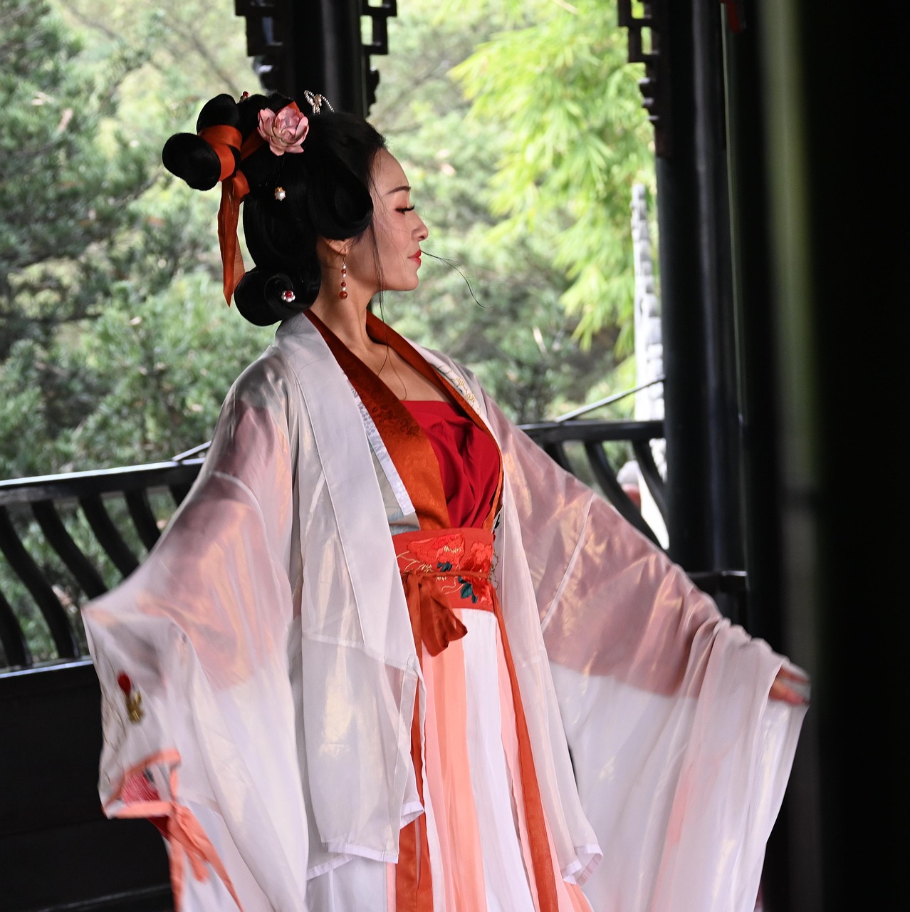 Woman Chinese Hanfu - Free photo on Pixabay