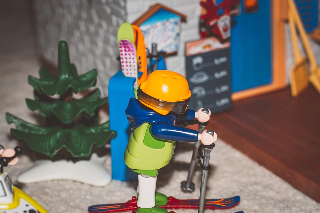 Toy Childhood Skier - Free photo on Pixabay - Pixabay