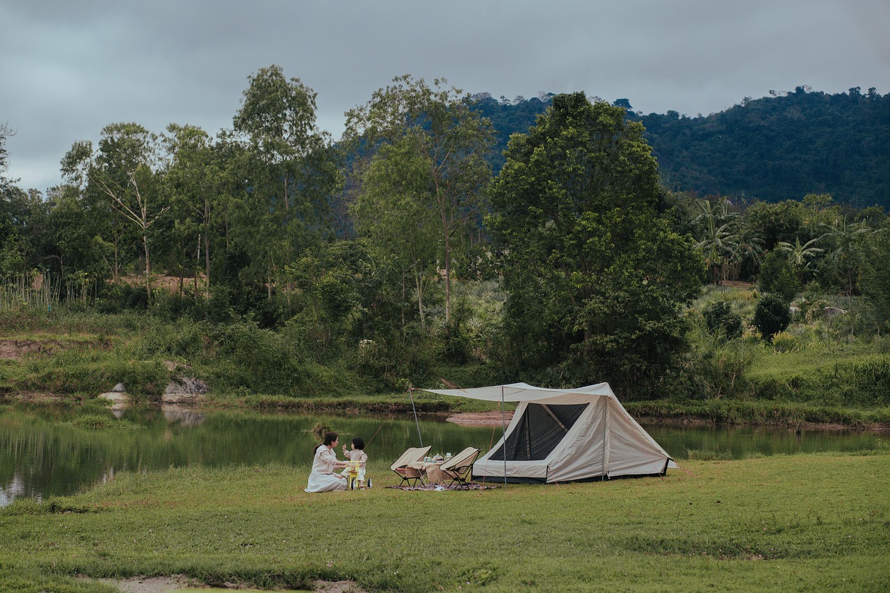 Camping Mother And Child Lakeside - Free photo on Pixabay - Pixabay