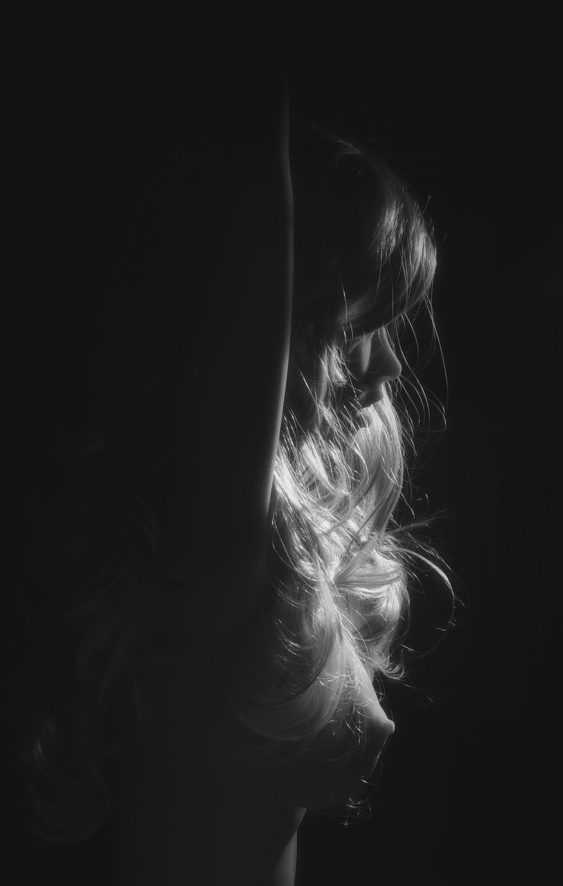 Woman Chest Pose - Free photo on Pixabay - Pixabay