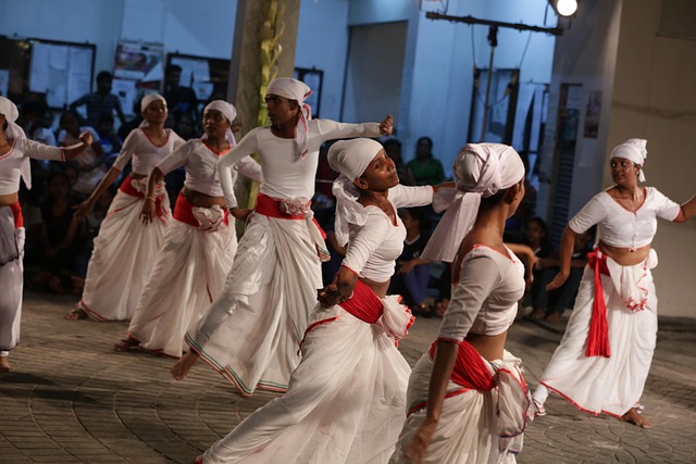 10+ Free Traditional Dance Sri Lanka & Sri Lanka Images - Pixabay