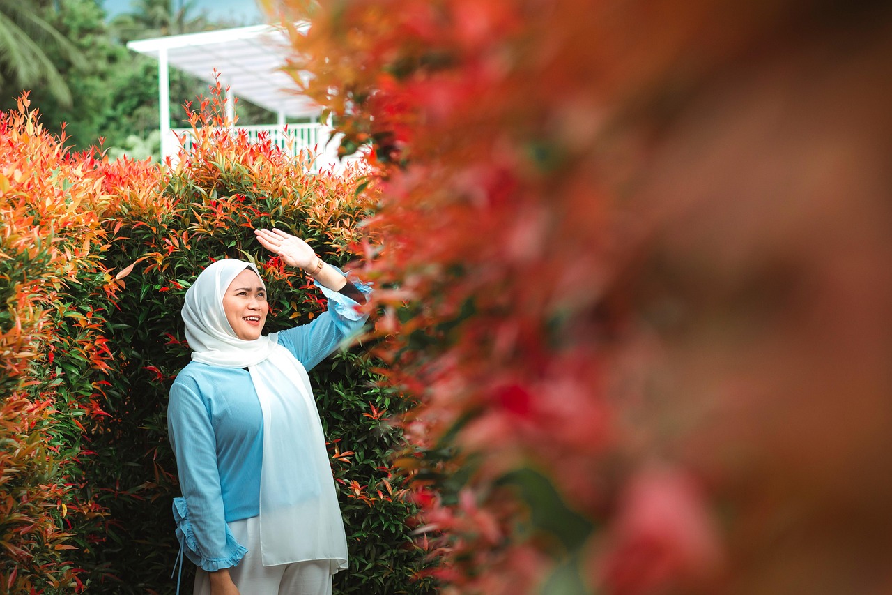 Wanita Muslimah Kebun Taman - Foto gratis di Pixabay - Pixabay