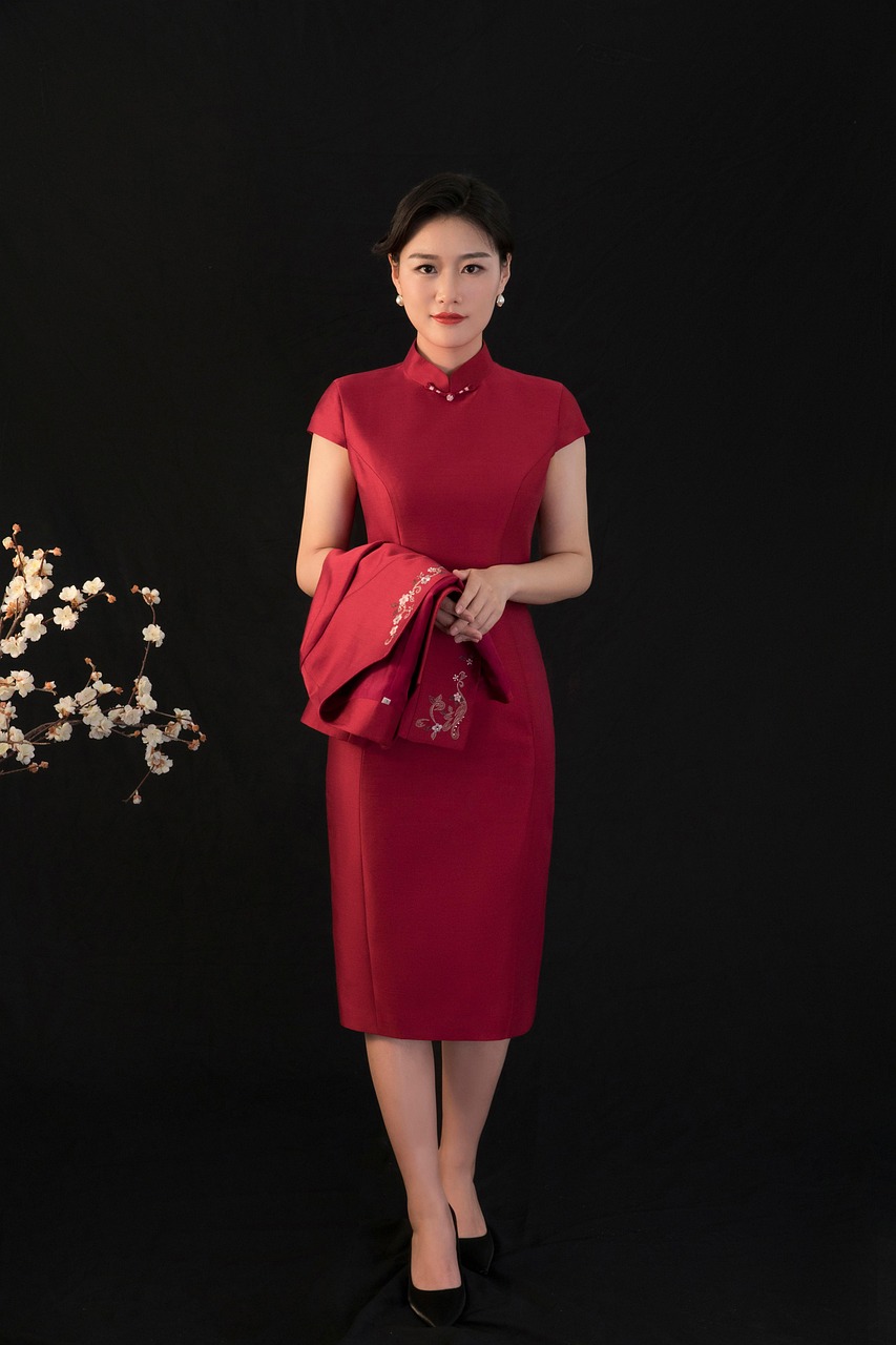 Woman Cheongsam Portrait - Free photo on Pixabay - Pixabay