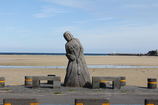 Praia Estatua De Pedra Escultura - Foto gratuita no Pixabay - Pixabay