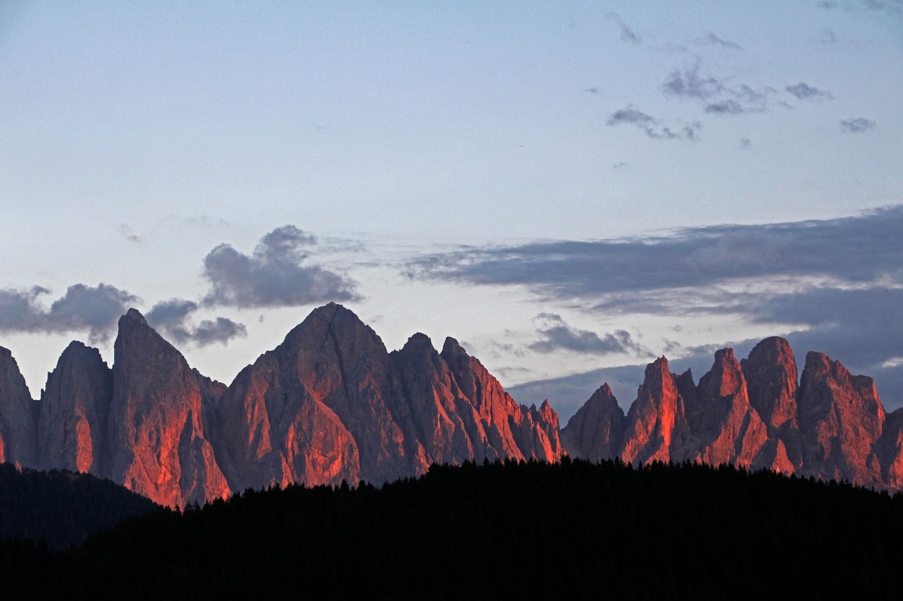 Alpenglow Mountains Dolomites - Free photo on Pixabay - Pixabay
