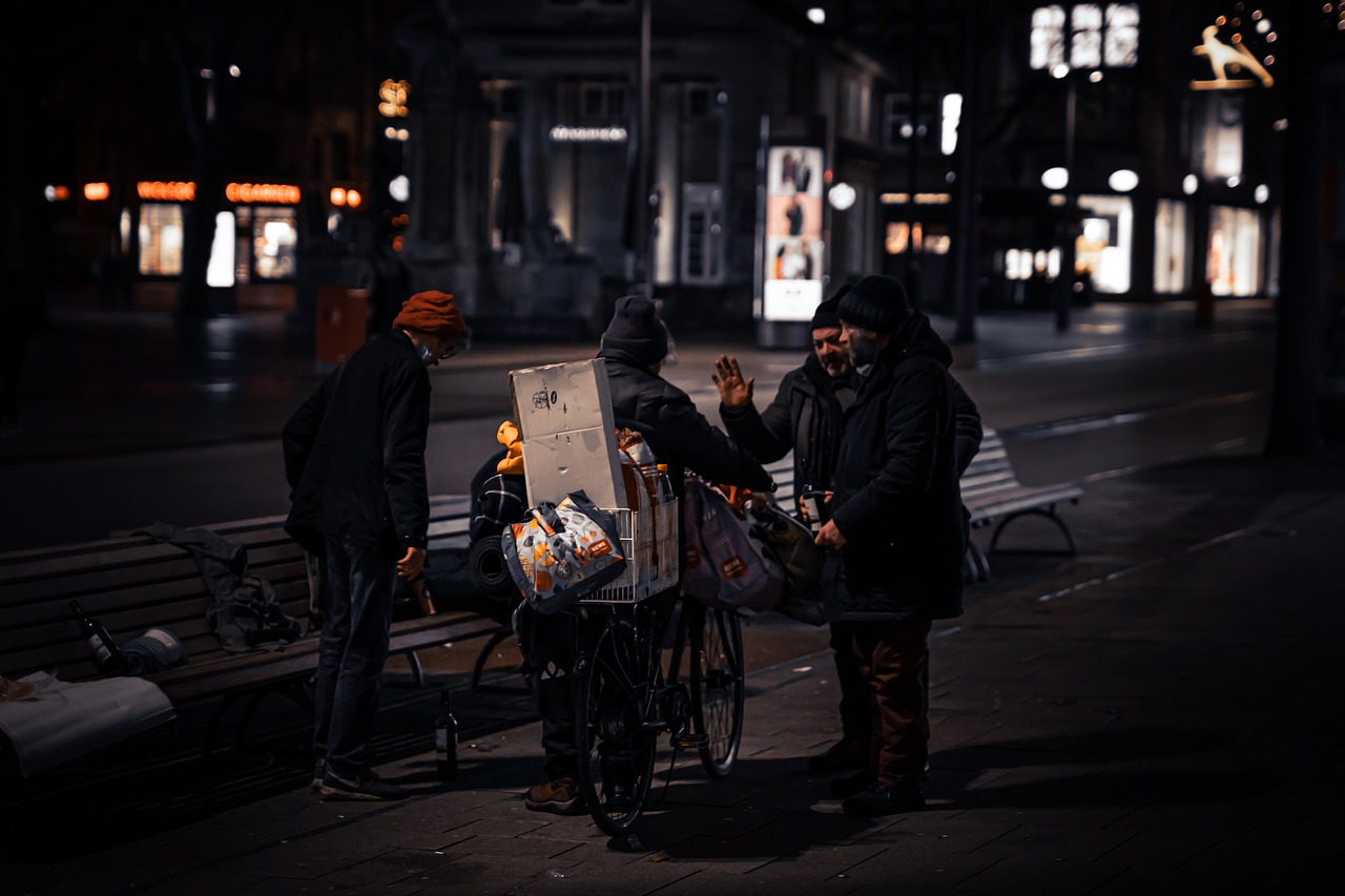 50,000+ Free Poor People & Poor Photos - Pixabay