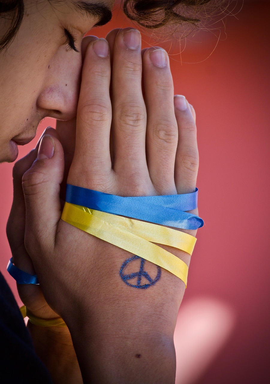 Peace Symbol Of Hands - Free photo on Pixabay - Pixabay