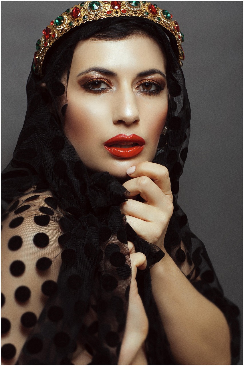Woman Queen Model - Free photo on Pixabay - Pixabay