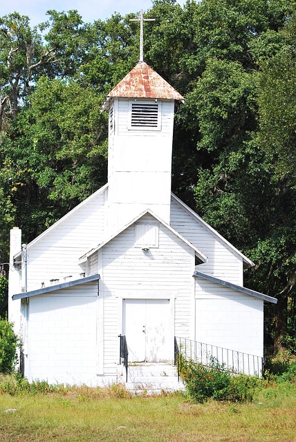Church Staple Cross - Free photo on Pixabay