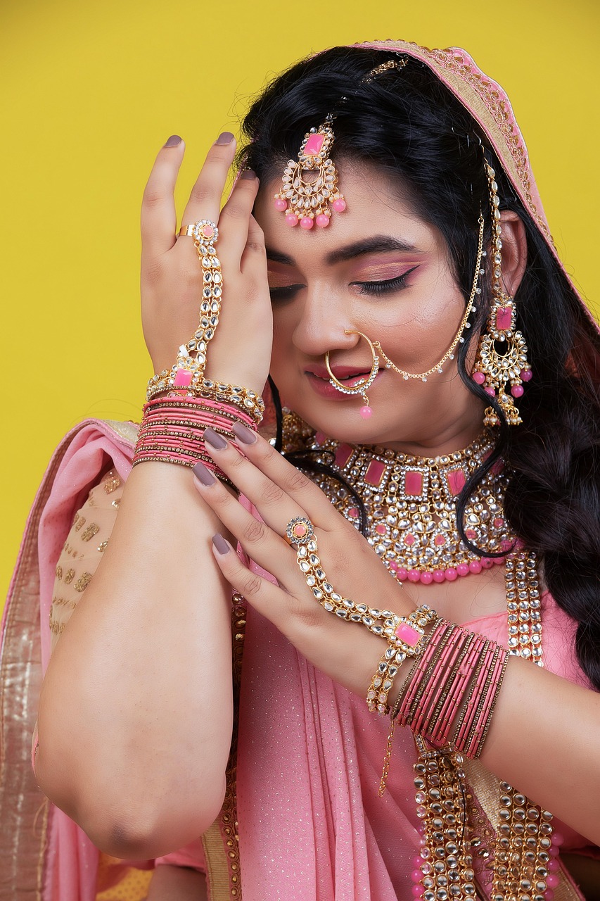 Stunning Indian Girl Photos: 800+ Free Images for Download - Pixabay