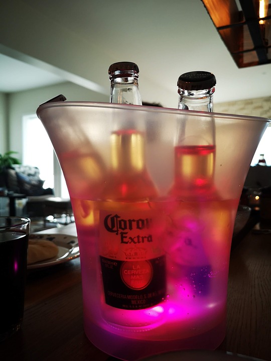 Corona Alcohol Cerveza - Foto gratis en Pixabay - Pixabay