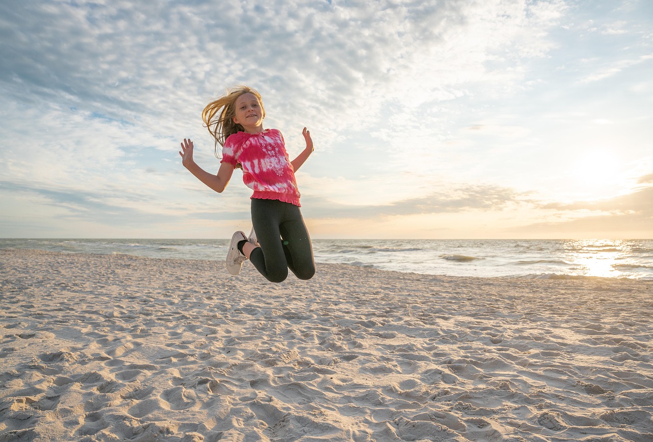 Girl Sunset Jumping - Free photo on Pixabay