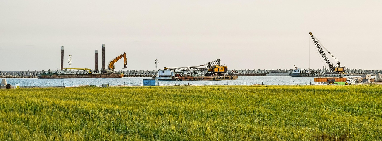 Cranes Construction Site Heavy - Free photo on Pixabay - Pixabay