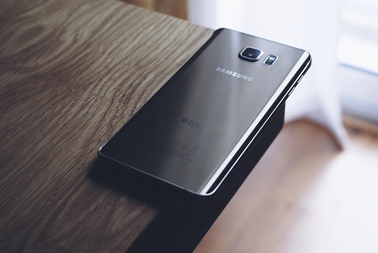 10,000+ Free Samsung Phone & Samsung Images - Pixabay