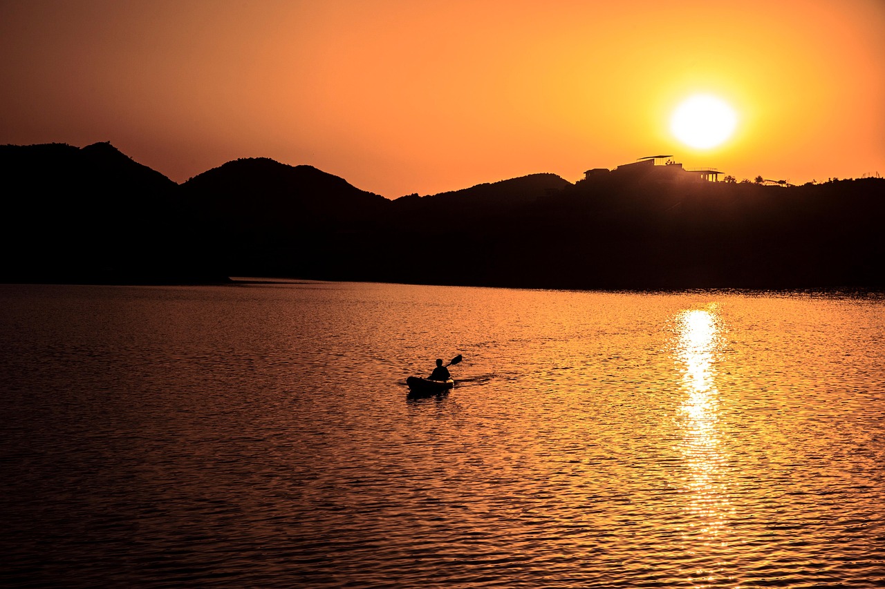 Sunset Kayaking Lake - Free photo on Pixabay