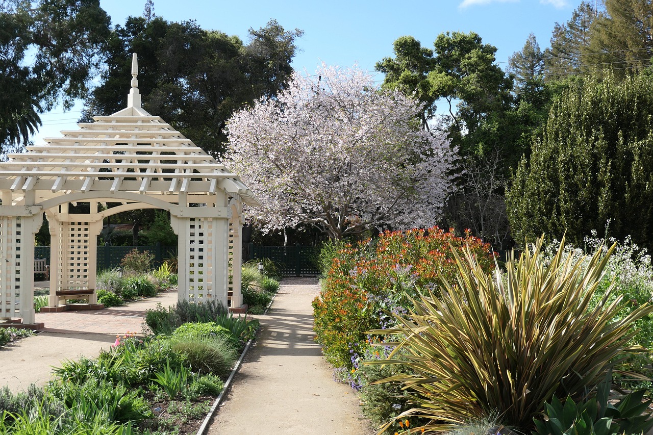 Gazebo Garden Tree - Free photo on Pixabay - Pixabay