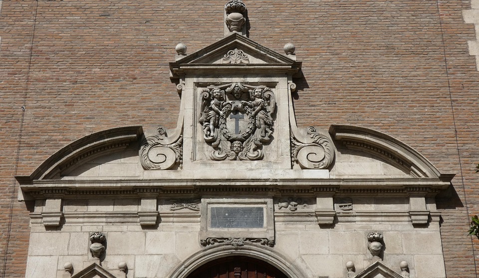 Architecture Pediment Blazon - Free photo on Pixabay