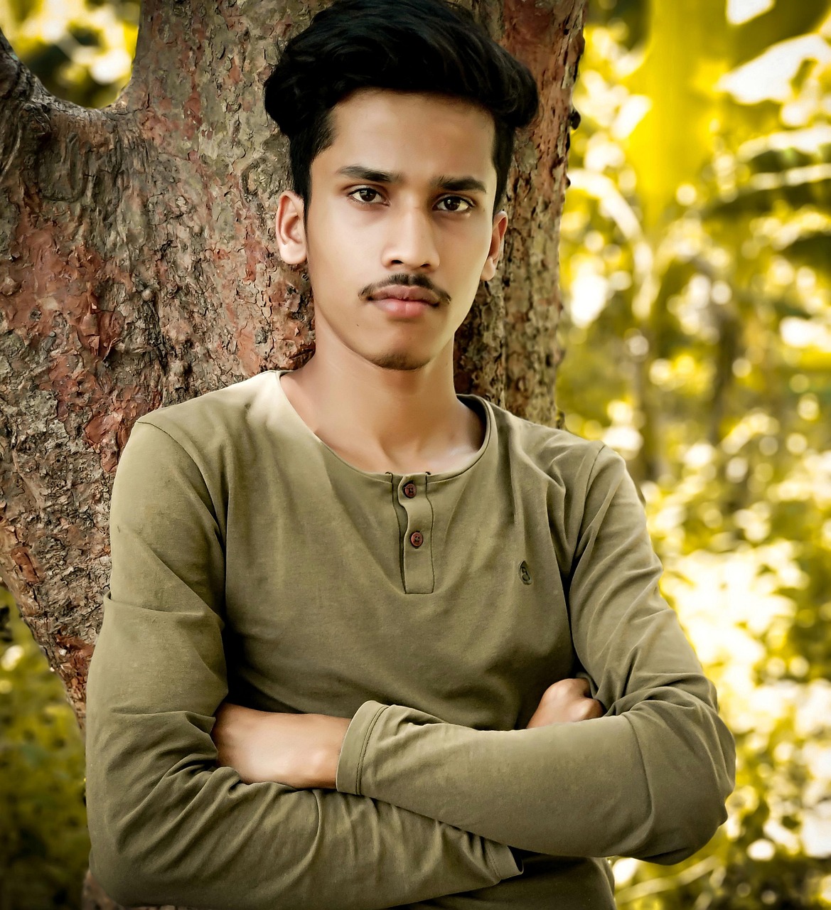 Man Tree Portrait Free Photo On Pixabay Pixabay