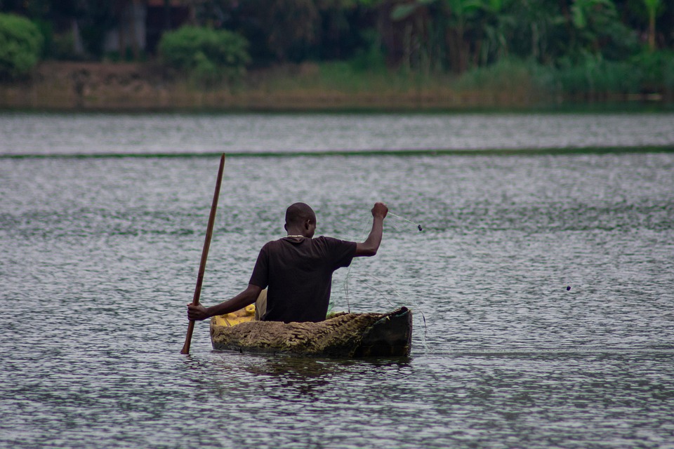 Homme Faire De La Pêche Lac - Photo gratuite sur Pixabay