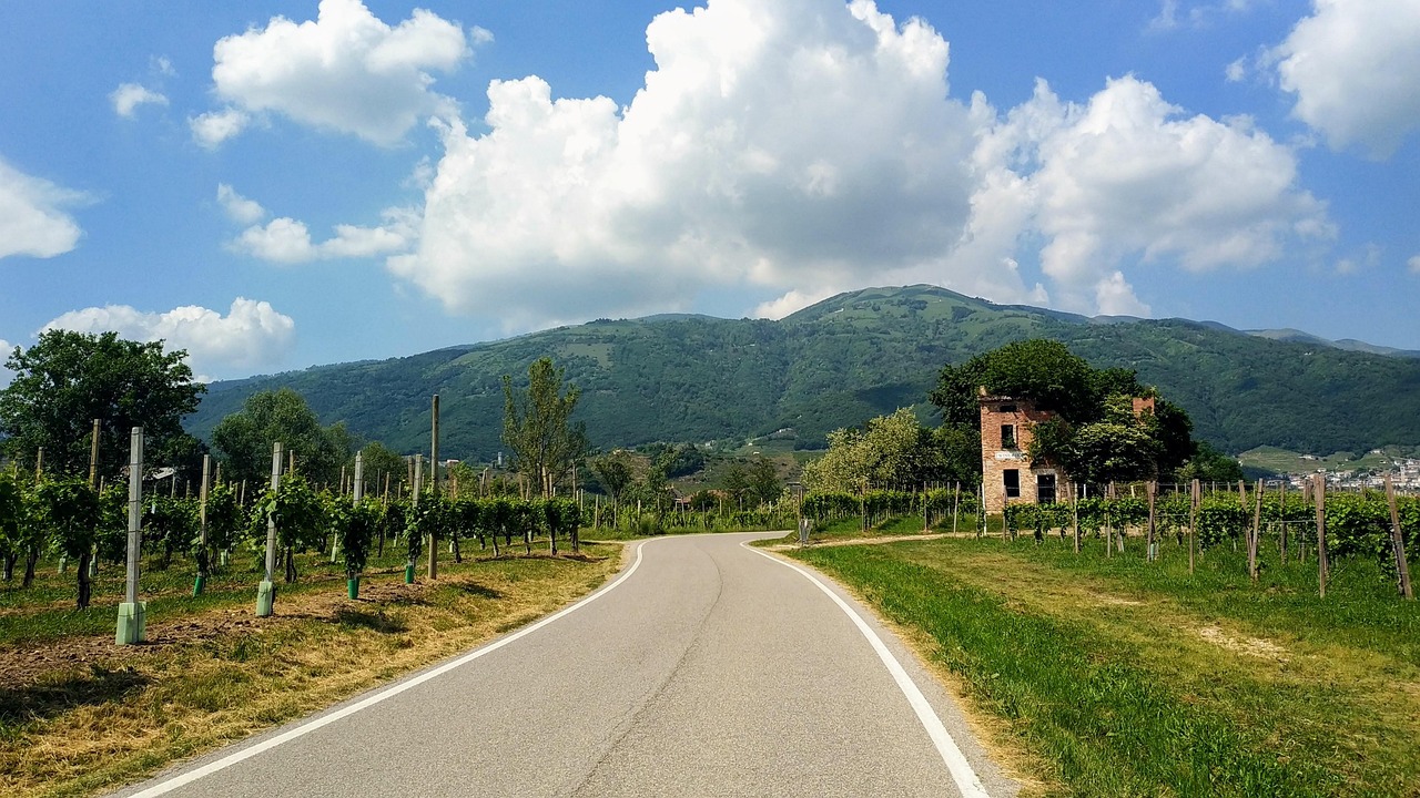 Collines Printemps Vert - Photo gratuite sur Pixabay - Pixabay