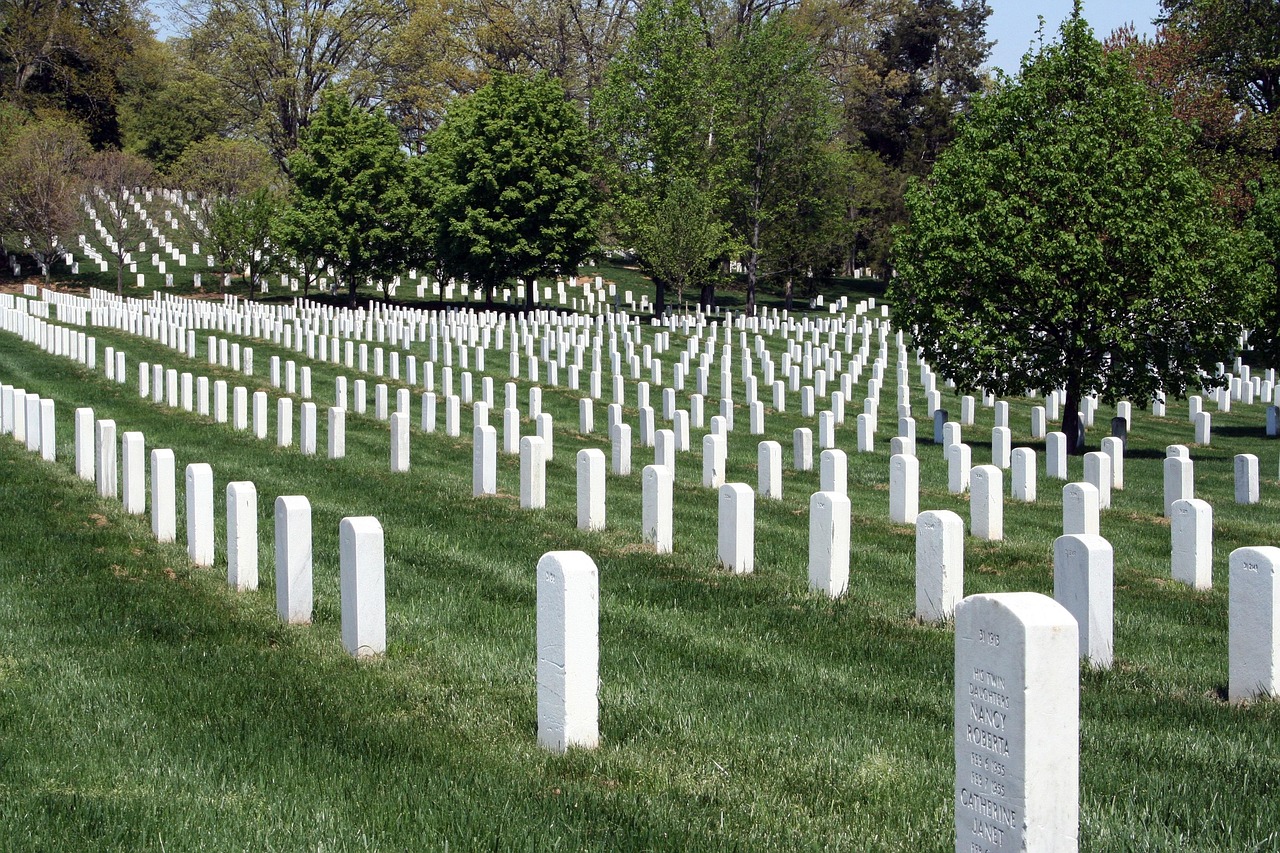 20,000+ Free Arlington National Cemetery & Cemetery Photos - Pixabay