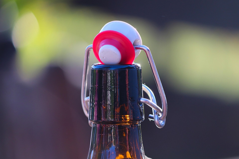 Botella Giratoria Cerveza Beber - Foto gratis en Pixabay - Pixabay