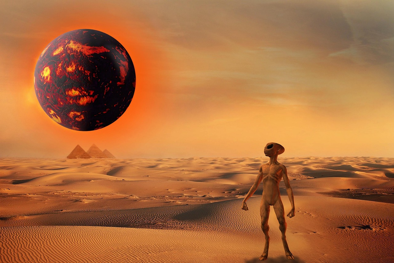 400,000+ Free Alien Background & Alien Images - Pixabay