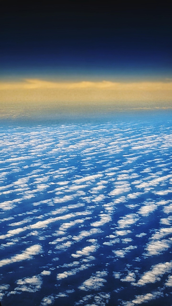 Di Atas Langit Udara Matahari - Foto gratis di Pixabay - Pixabay
