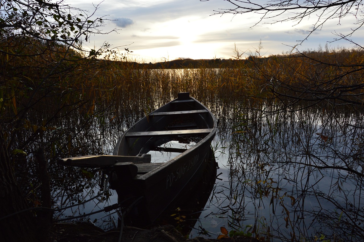 Lake Sunset Boat Row - Free photo on Pixabay - Pixabay
