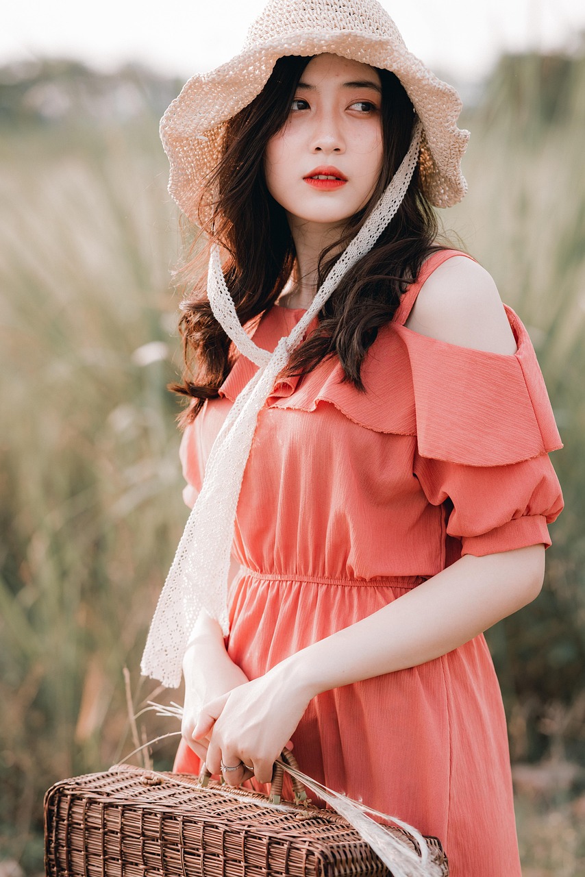 Woman Portrait Dress - Free photo on Pixabay