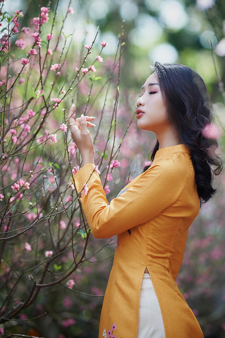 Girl Model Meadow - Free photo on Pixabay - Pixabay