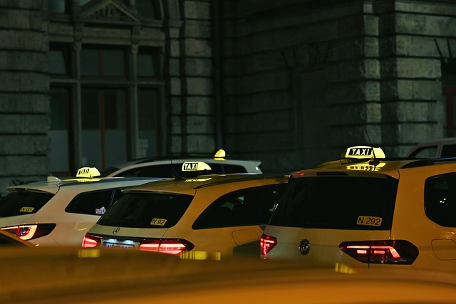 Taxi Transport Road - Free photo on Pixabay