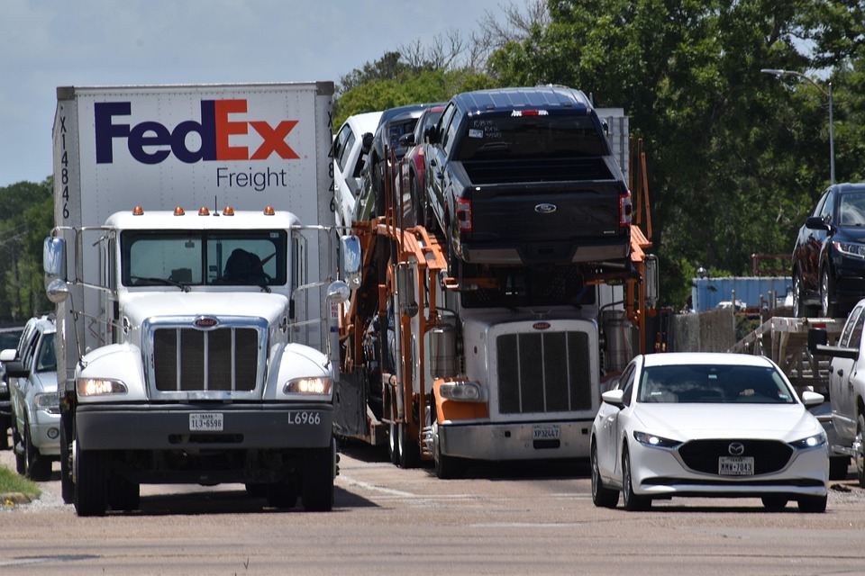 Caminhão Fedex Transporte De Carro - Foto gratuita no Pixabay - Pixabay