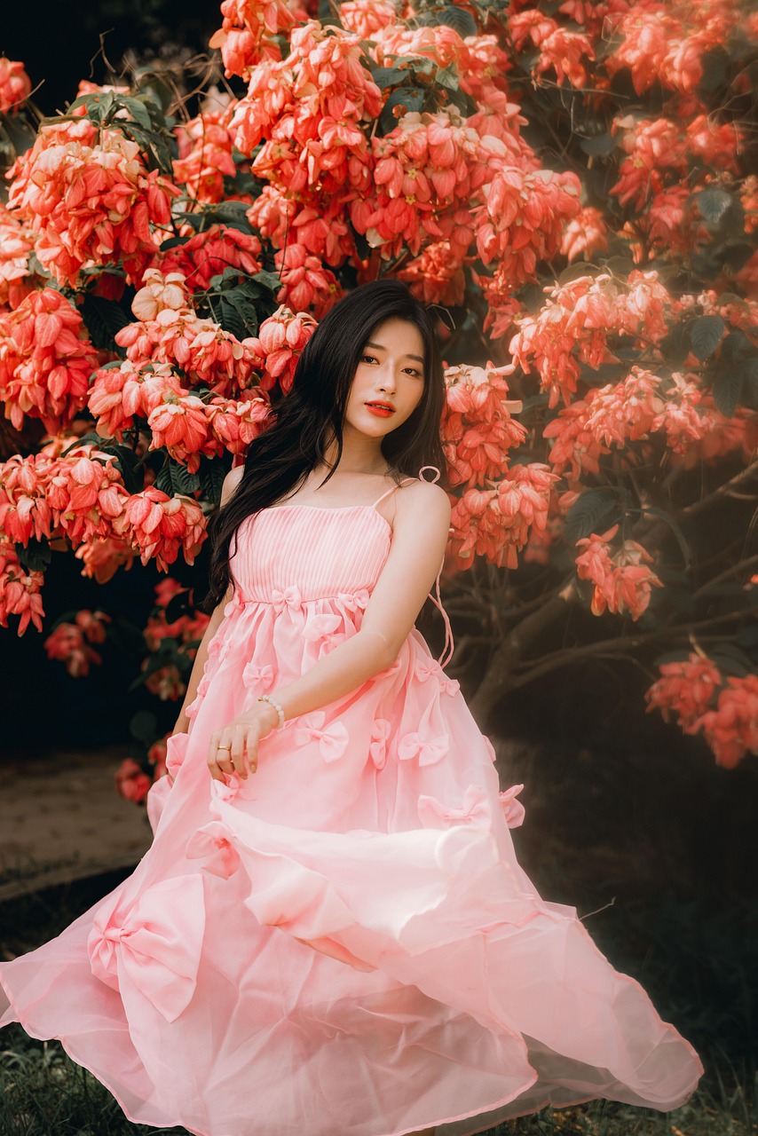 Asian Woman Garden Flowers - Free photo on Pixabay
