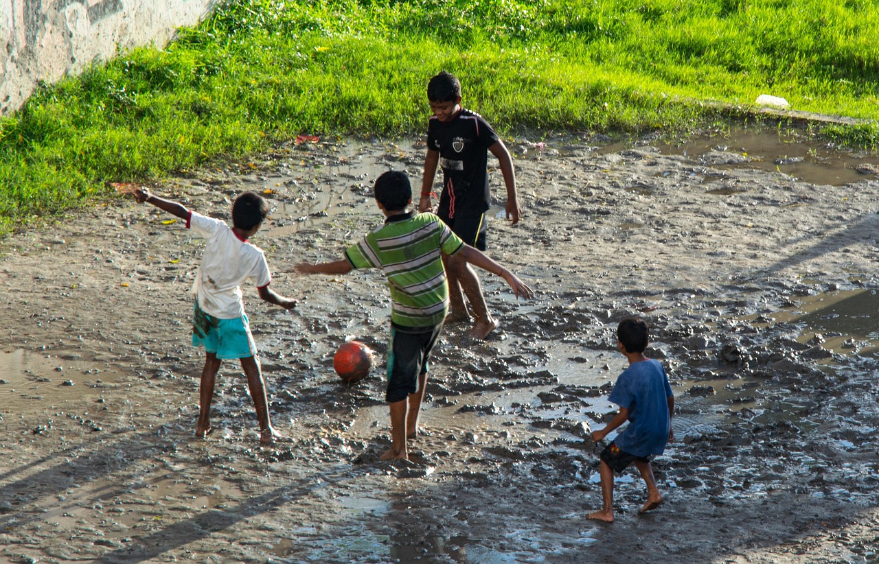 Sepak Bola Jalan Lumpur - Foto gratis di Pixabay - Pixabay