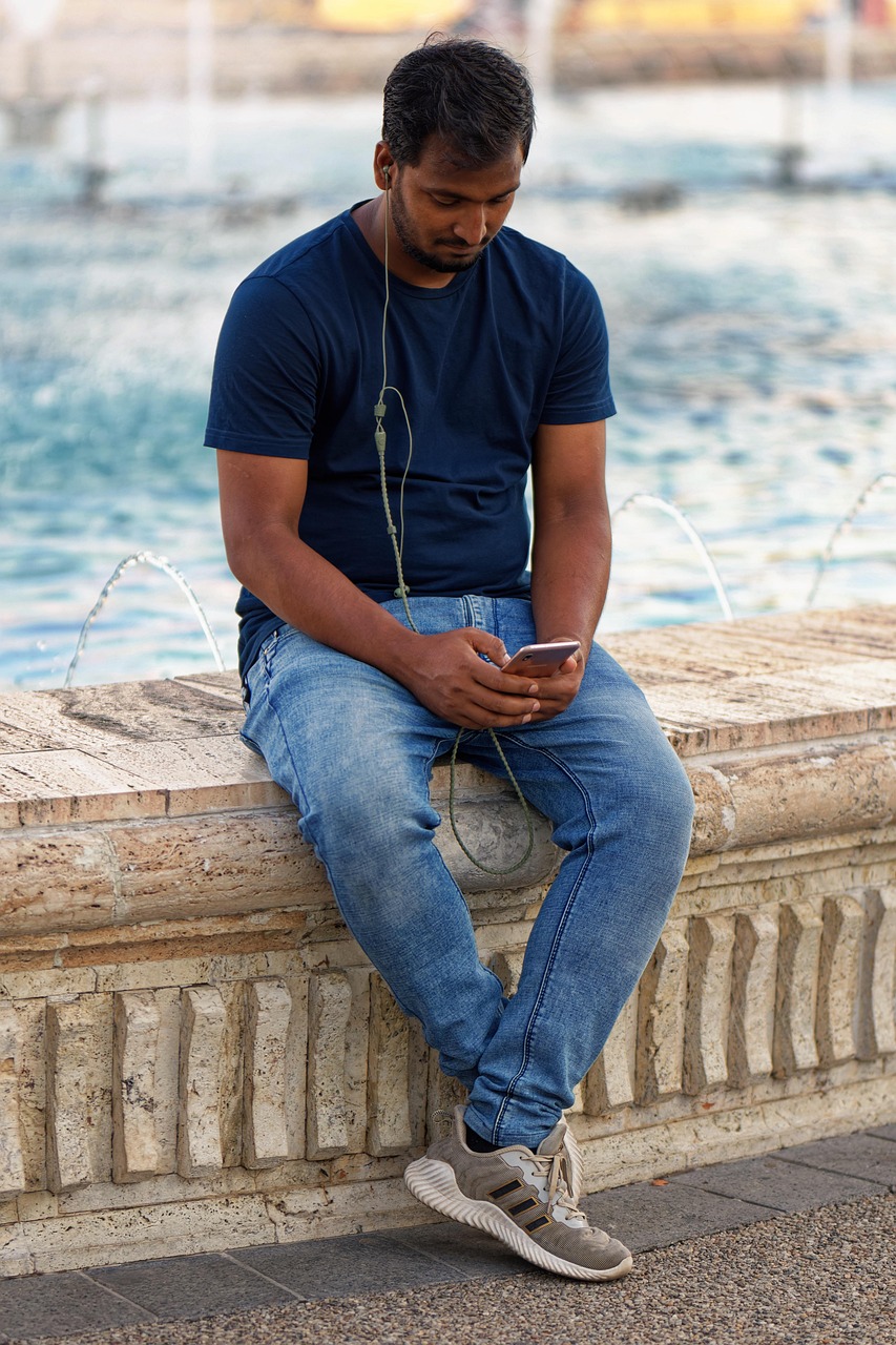 Man Asiatic Smartphone - Free photo on Pixabay