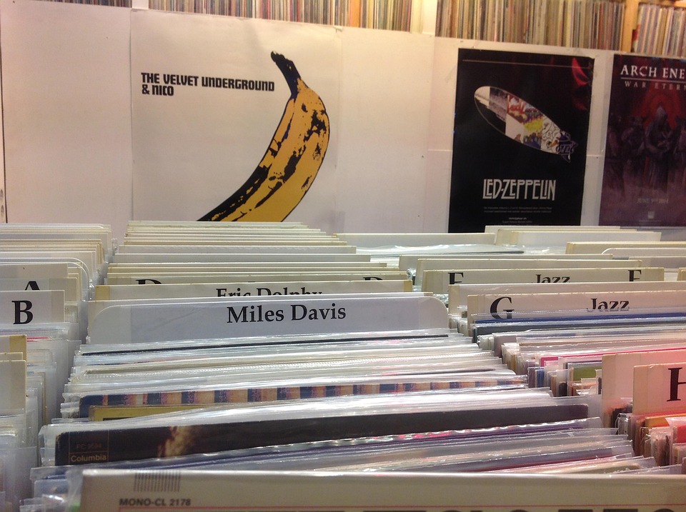 Vinyl Showcase Shop - Gratis foto på Pixabay