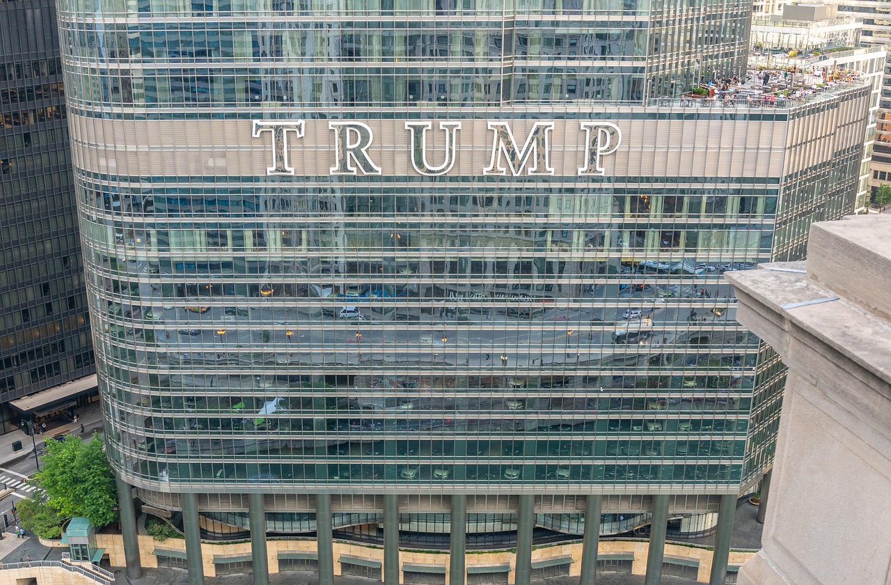 City Building Trump Plaza - Free photo on Pixabay - Pixabay