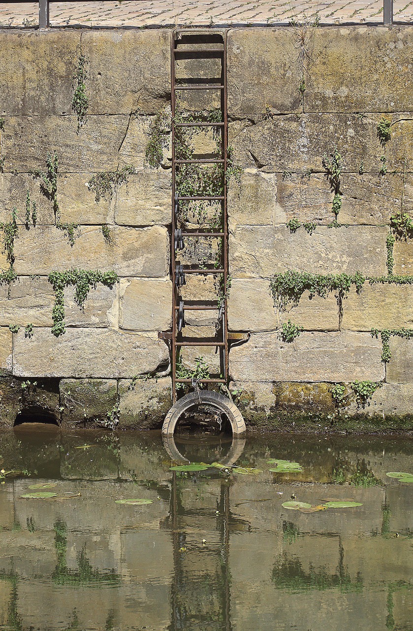 Ladder Stone Wall Canal - Free photo on Pixabay
